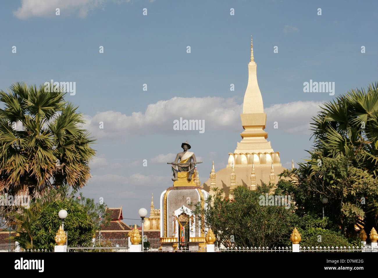 Setthathirat hi-res stock photography and images - Alamy