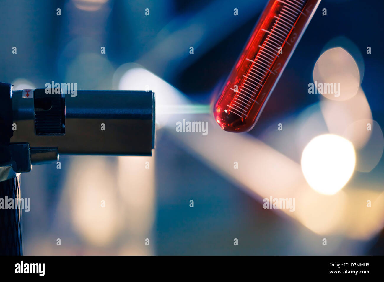 Flame test experiment hi-res stock photography and images - Alamy