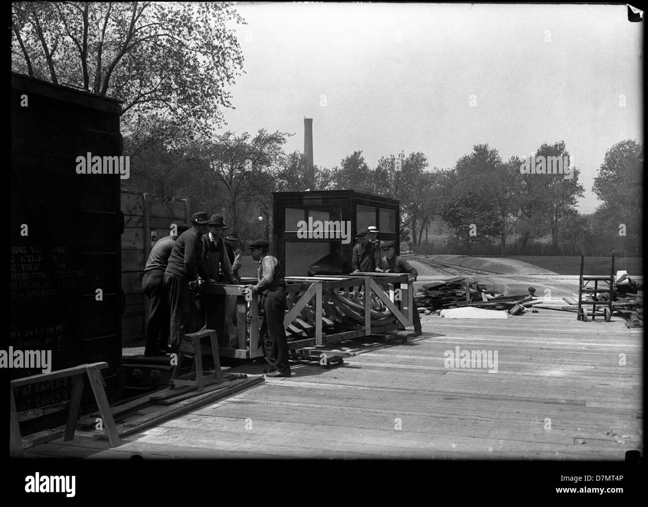 Exhibit cases hi-res stock photography and images - Alamy