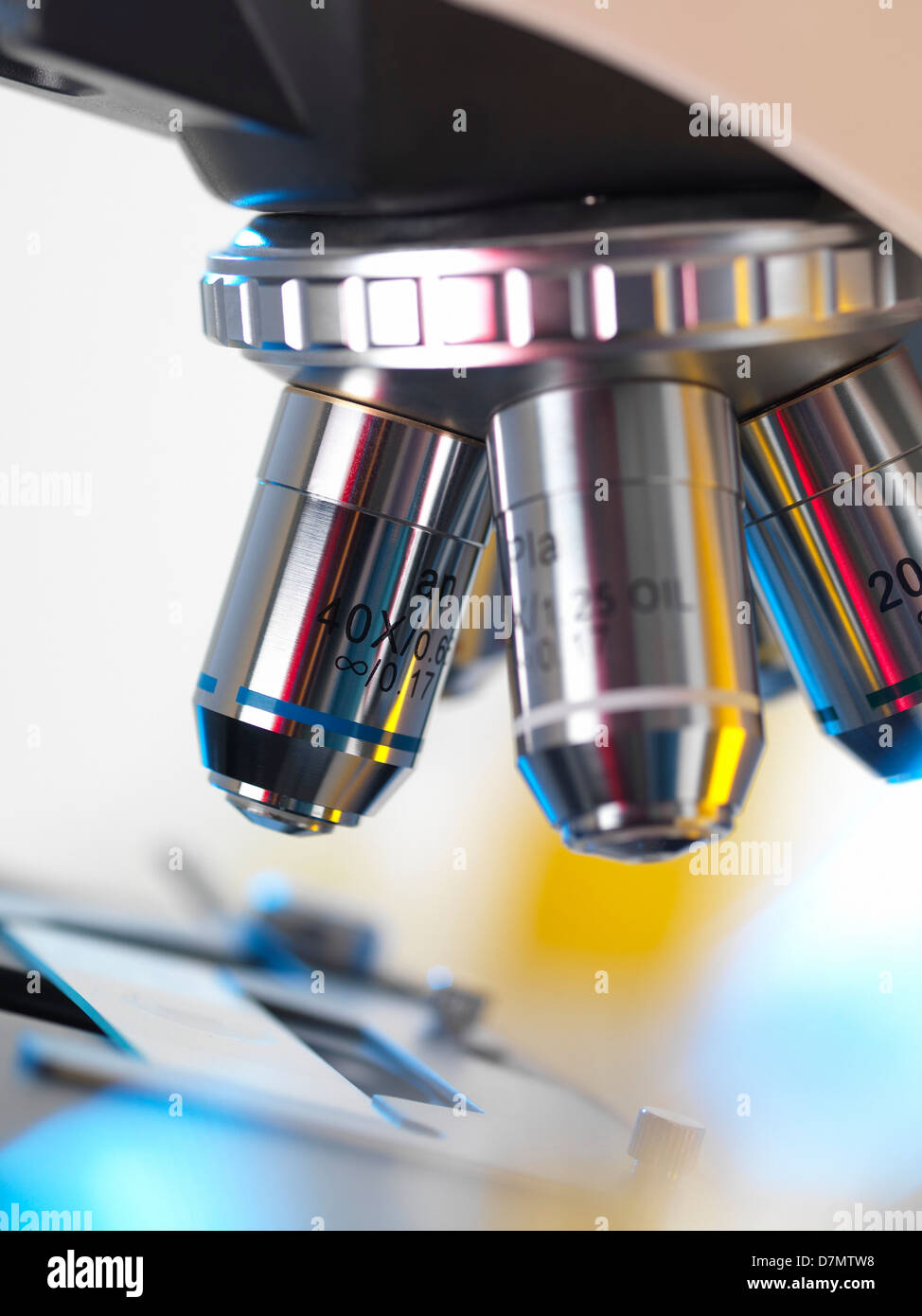 Light microscope hi-res stock photography and images - Alamy