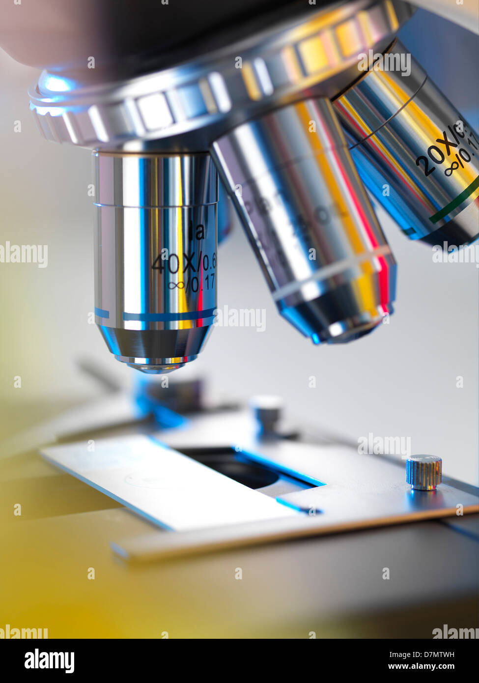 Light microscope hi-res stock photography and images - Alamy