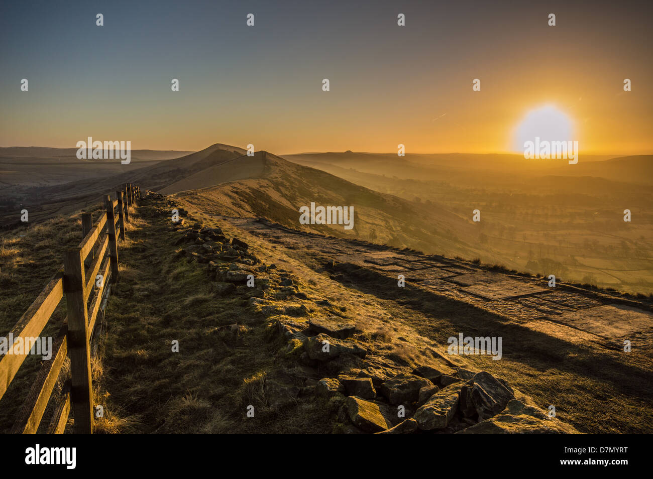 Mam tor sunset hi-res stock photography and images - Alamy