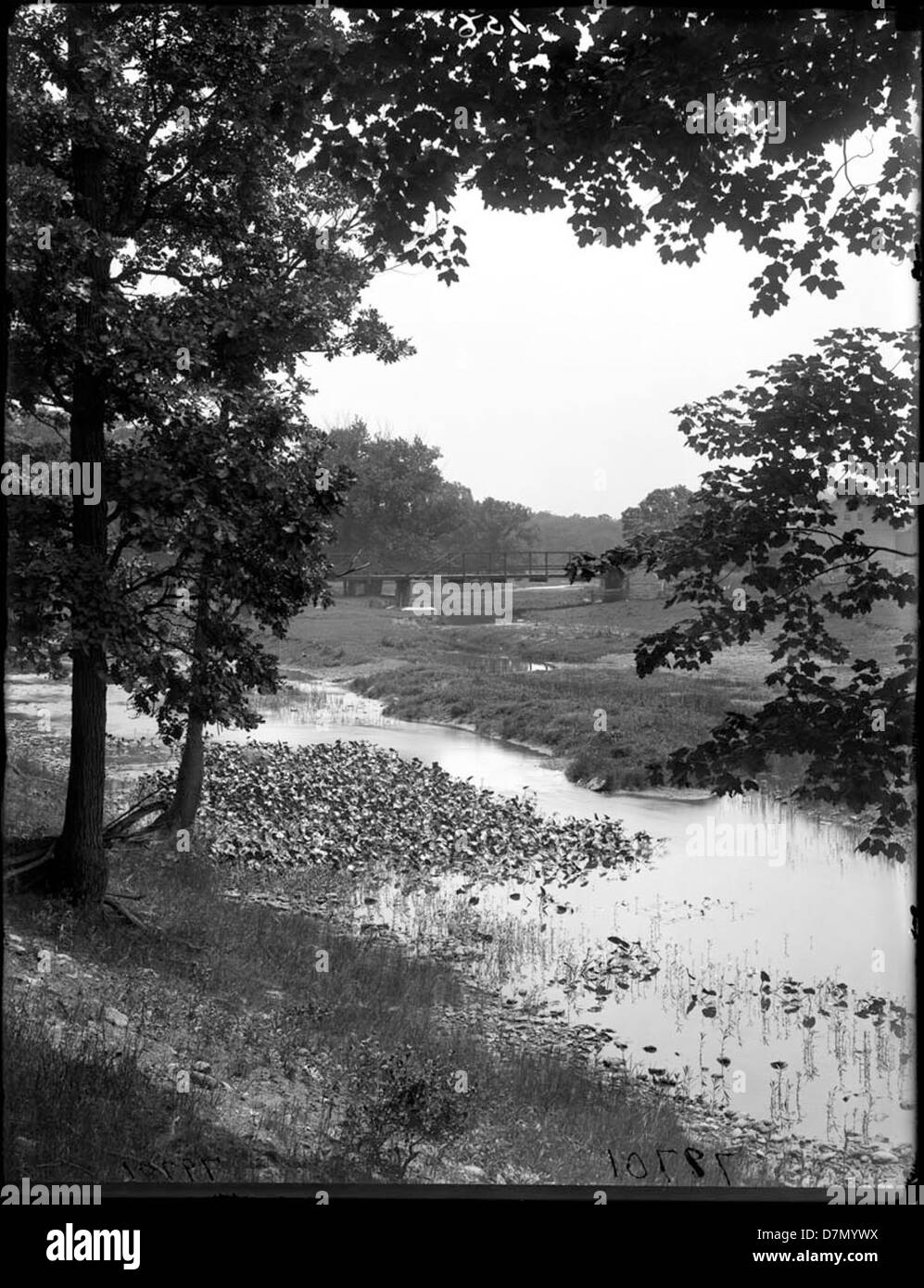Background the bridge Black and White Stock Photos & Images - Alamy