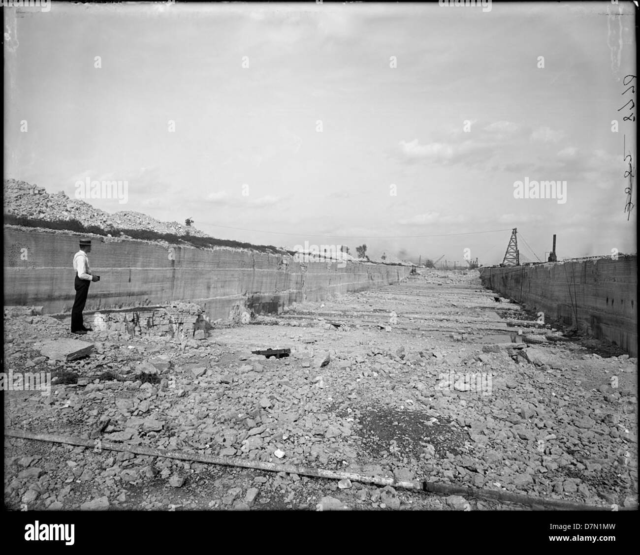 Excavation site of Chicago Drainage Canal Stock Photo - Alamy