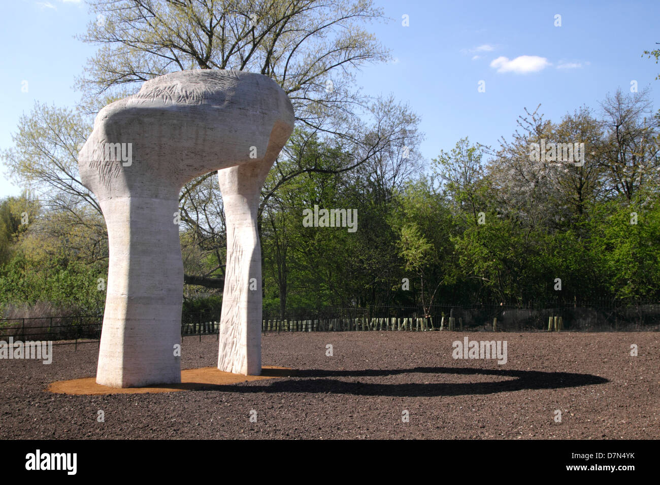 The Arch sculpture by Henry Moore Hyde Park London Spring 2013 Stock ...