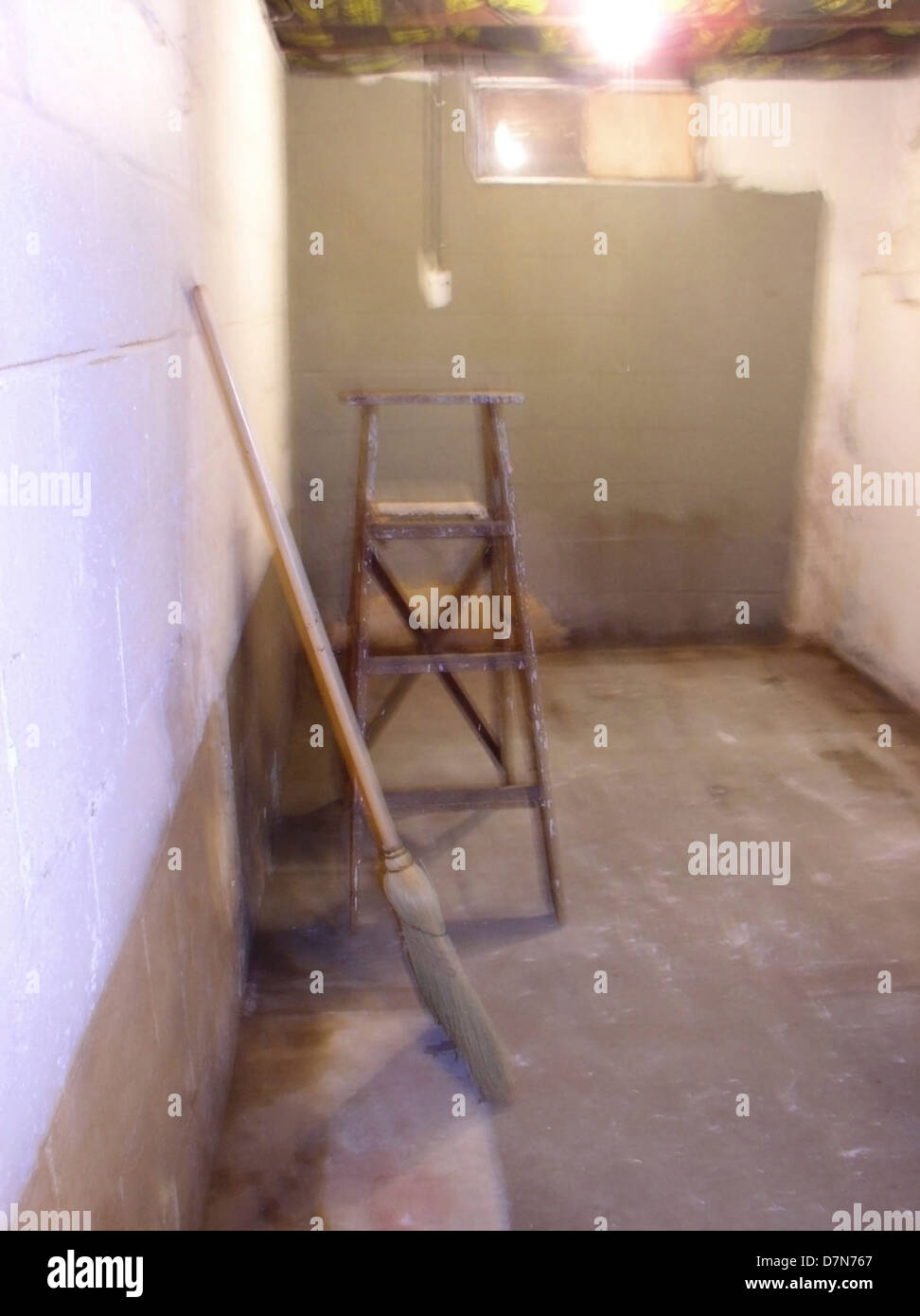 Dark basement ladder hi-res stock photography and images - Alamy