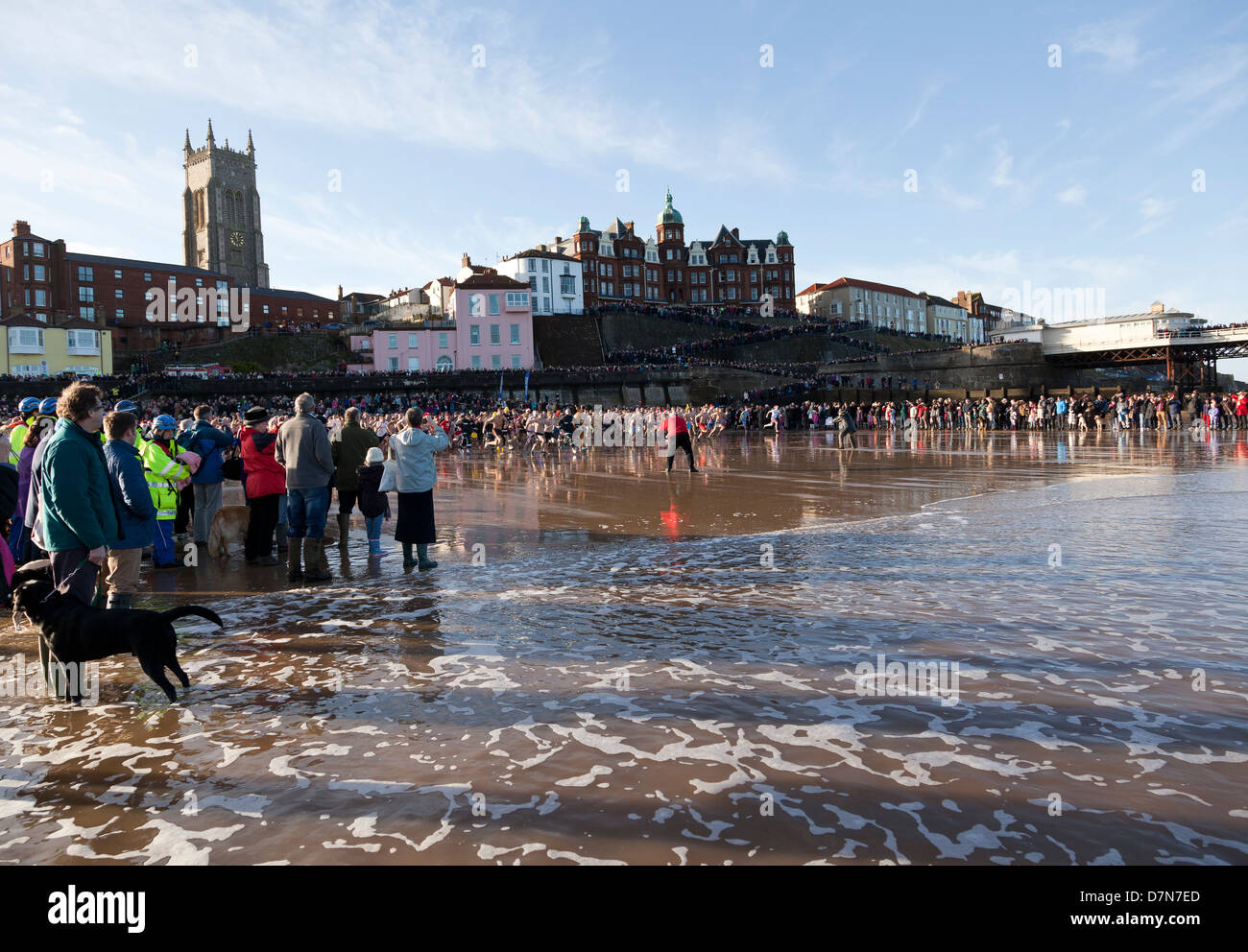 Cromer beach boxing day swim hi-res stock photography and images - Alamy