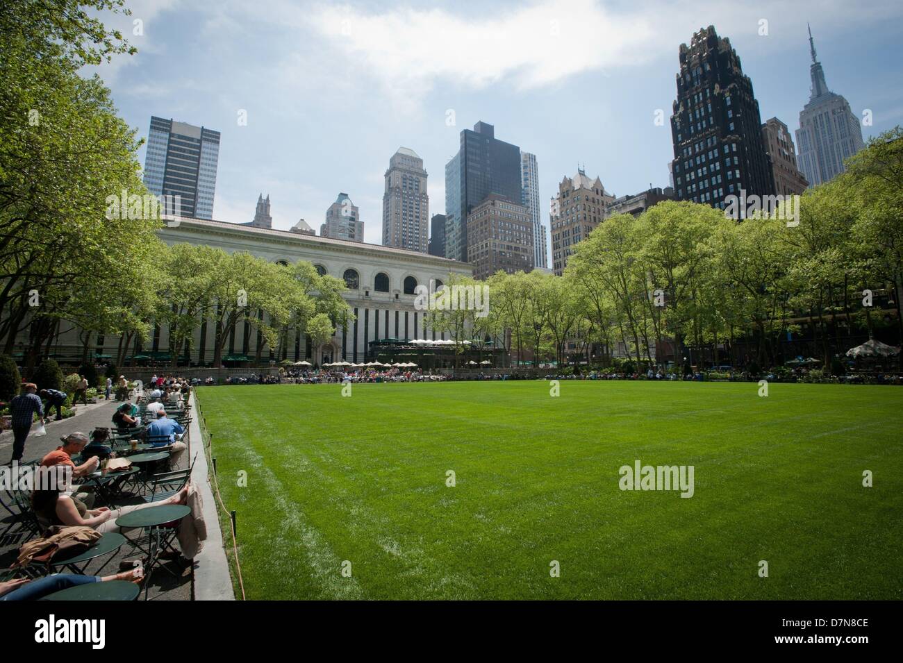 Manhattan, New York, USA. 10th May 2013. The empty lawn prior to the ...