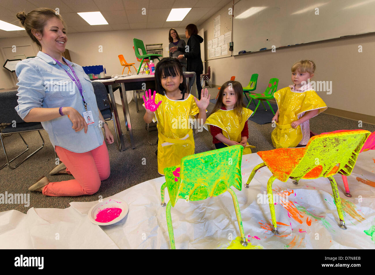 Child devastated usa hi-res stock photography and images - Alamy