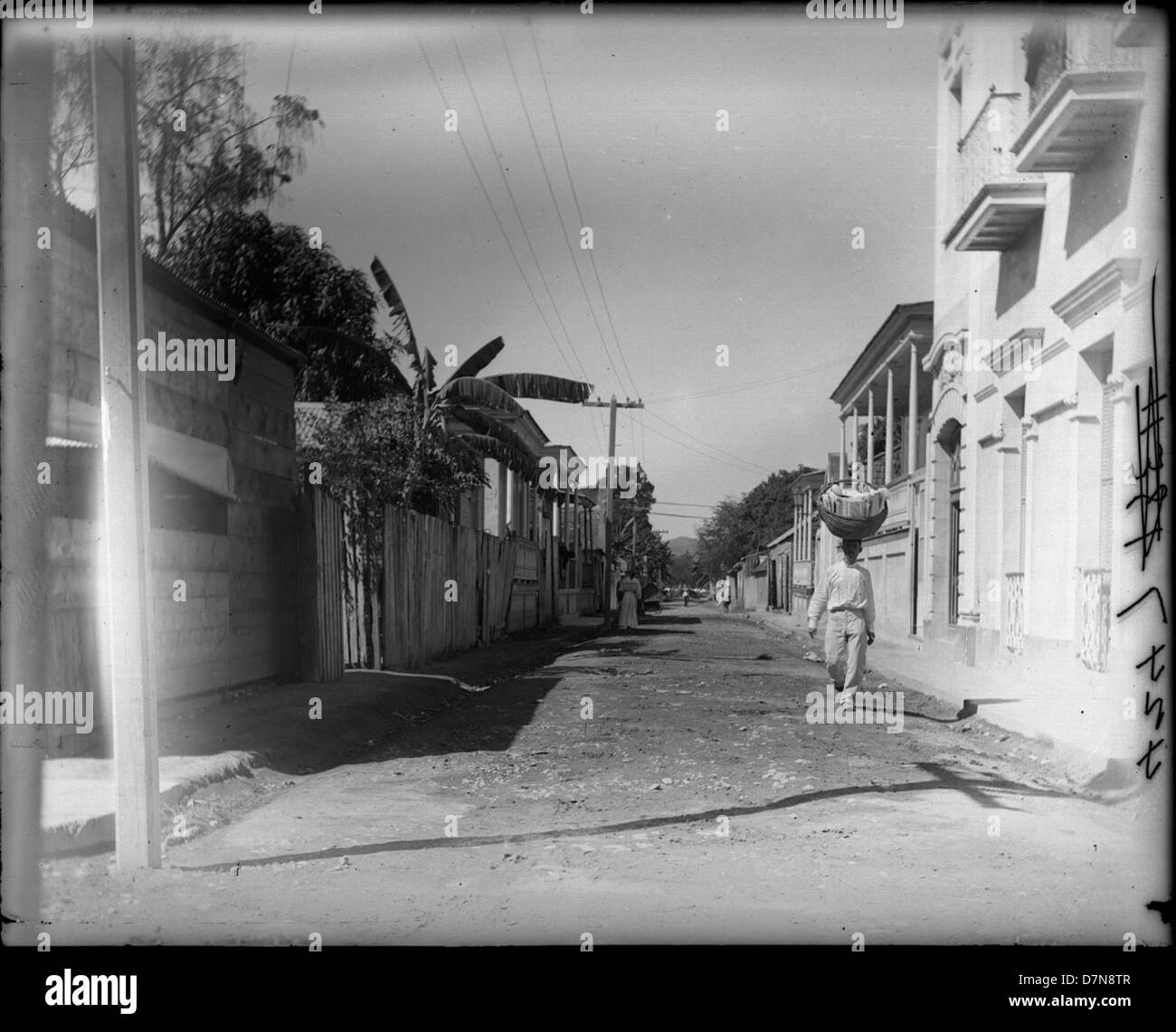 Old west street scene Black and White Stock Photos & Images - Alamy