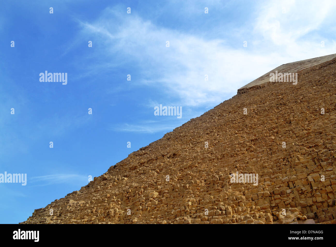 Plane pyramid hi-res stock photography and images - Alamy