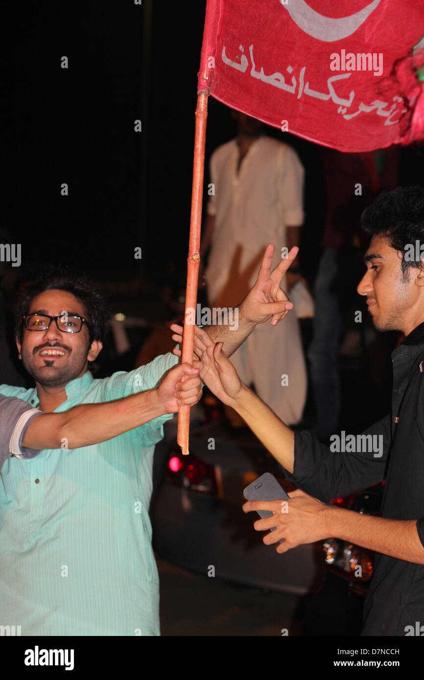 Pti supporters hi-res stock photography and images - Alamy