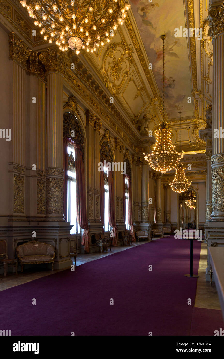 Teatro colón and buenos aires hi-res stock photography and images - Alamy