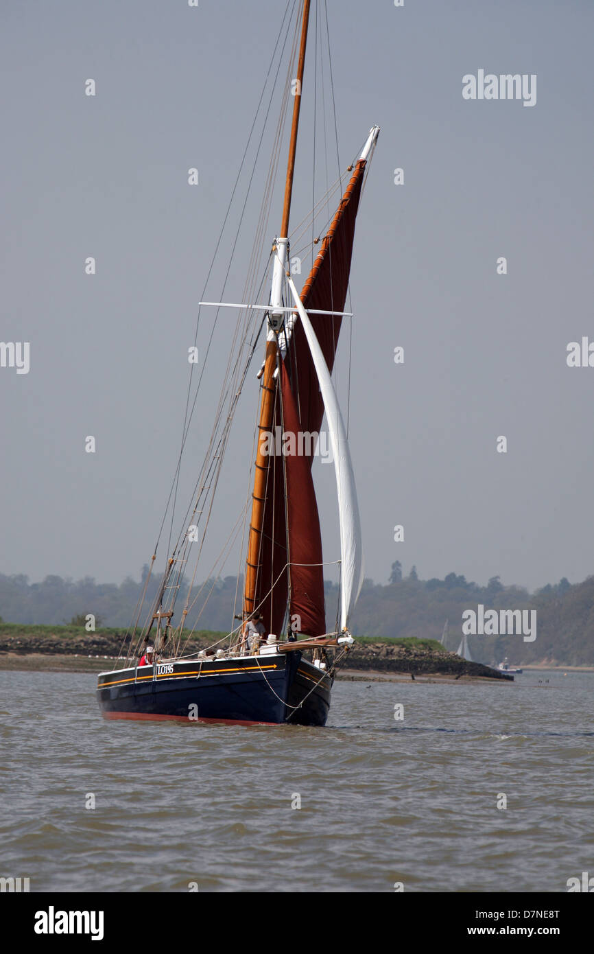 Gladys Bawley LO195 Gaff rigger . ‘Gladys’ is a beautiful 85ft sailing ...