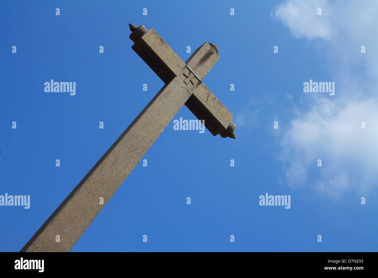 Church Cross in front of Mar Sleeva Syrian Church, Alappuzha (Alleppey ...