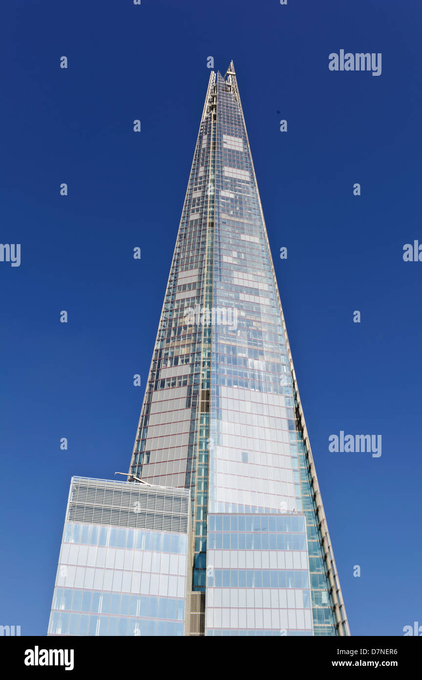 Shard skyscraper london tallest iconic hi-res stock photography and ...