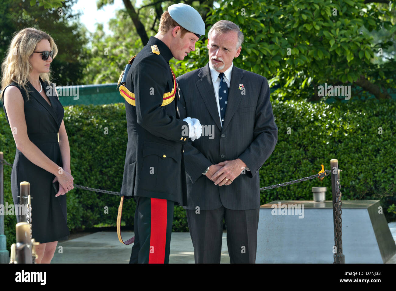 Visit to cemetery hi-res stock photography and images - Alamy