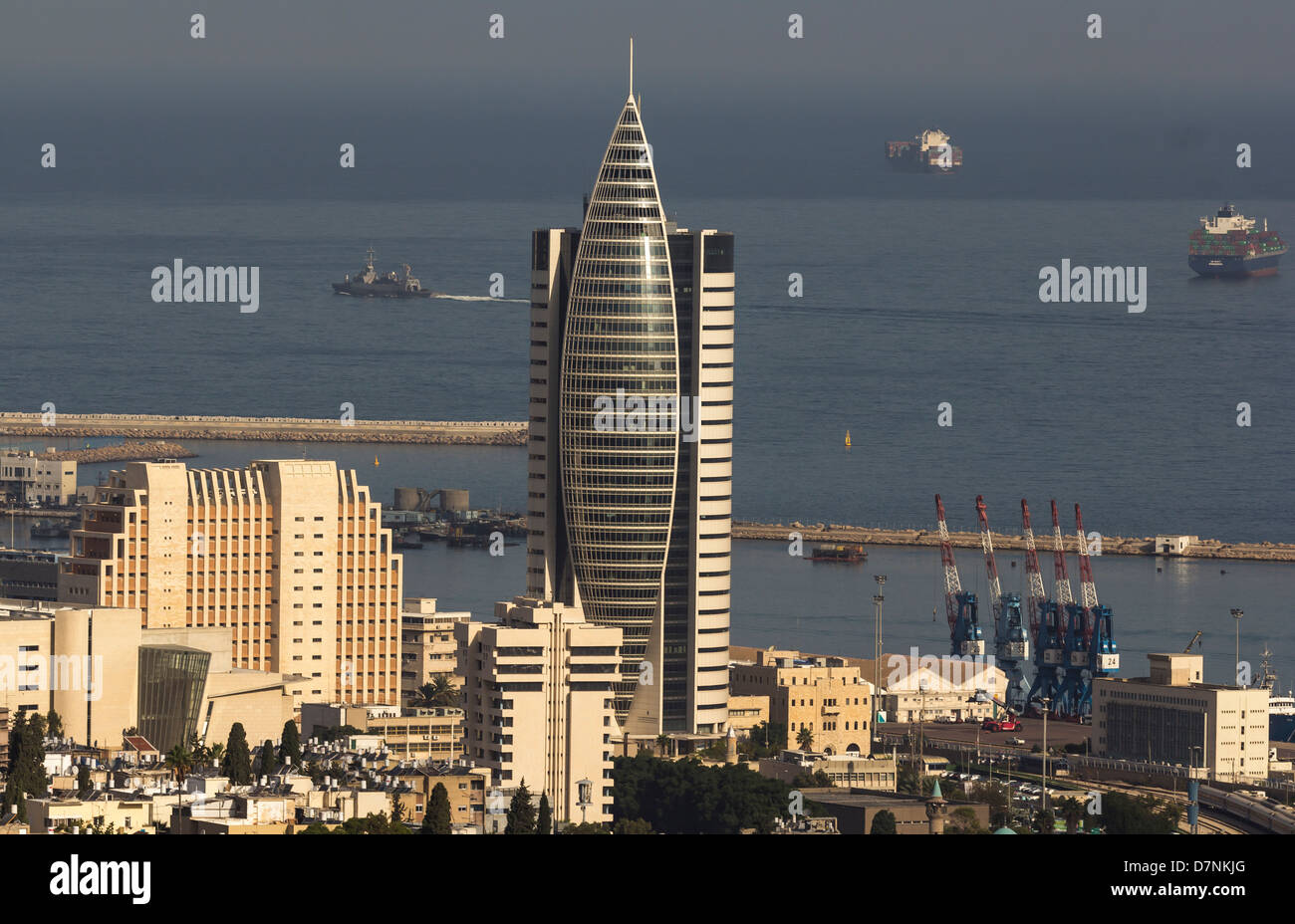 6 building architecture hi-res stock photography and images - Alamy