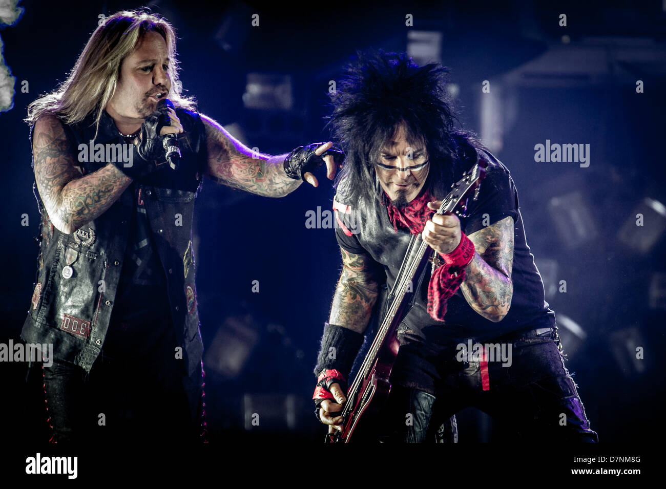 Lead singer vince neil hi-res stock photography and images - Alamy
