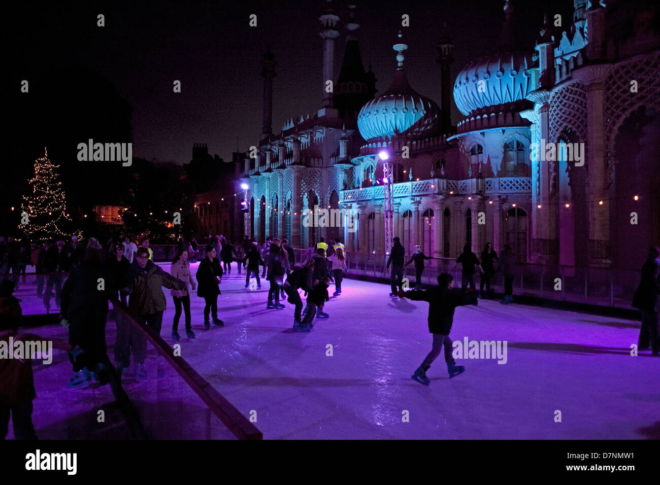Royal pavilion brighton ice skating hi-res stock photography and images ...