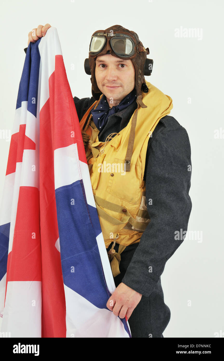 Raf Pilot Ww2 Equipment Hi-res Stock Photography And Images, 51% OFF