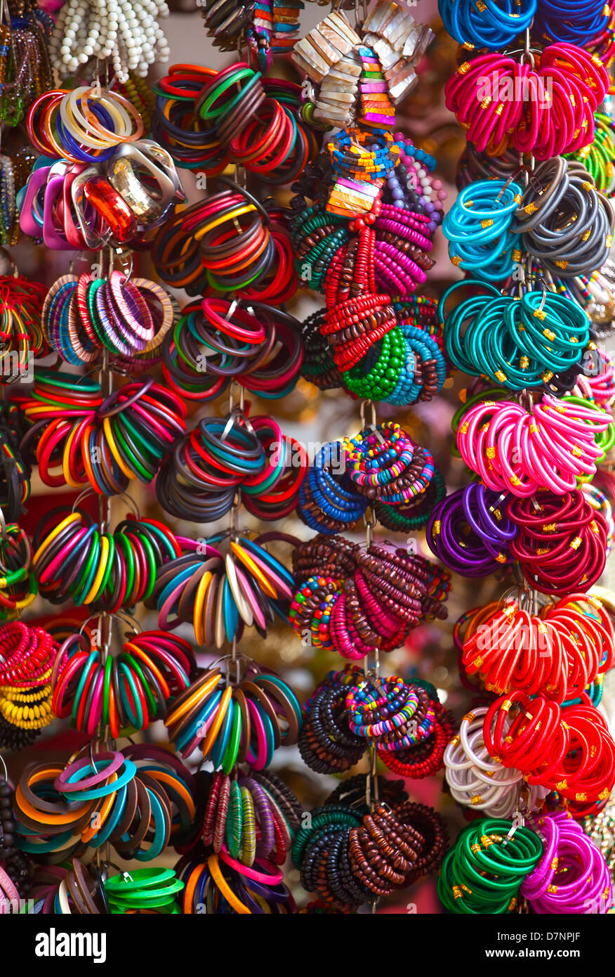 Bangle stall hi-res stock photography and images - Alamy