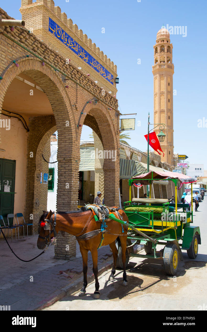 Tunisia tozeur hi-res stock photography and images - Alamy