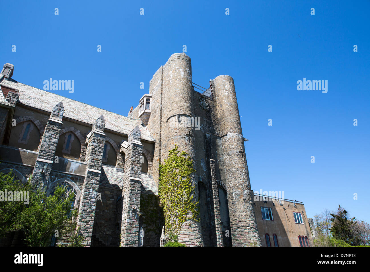 Hammond Castle on the coast of Gloucester, Massachusetts Stock Photo ...