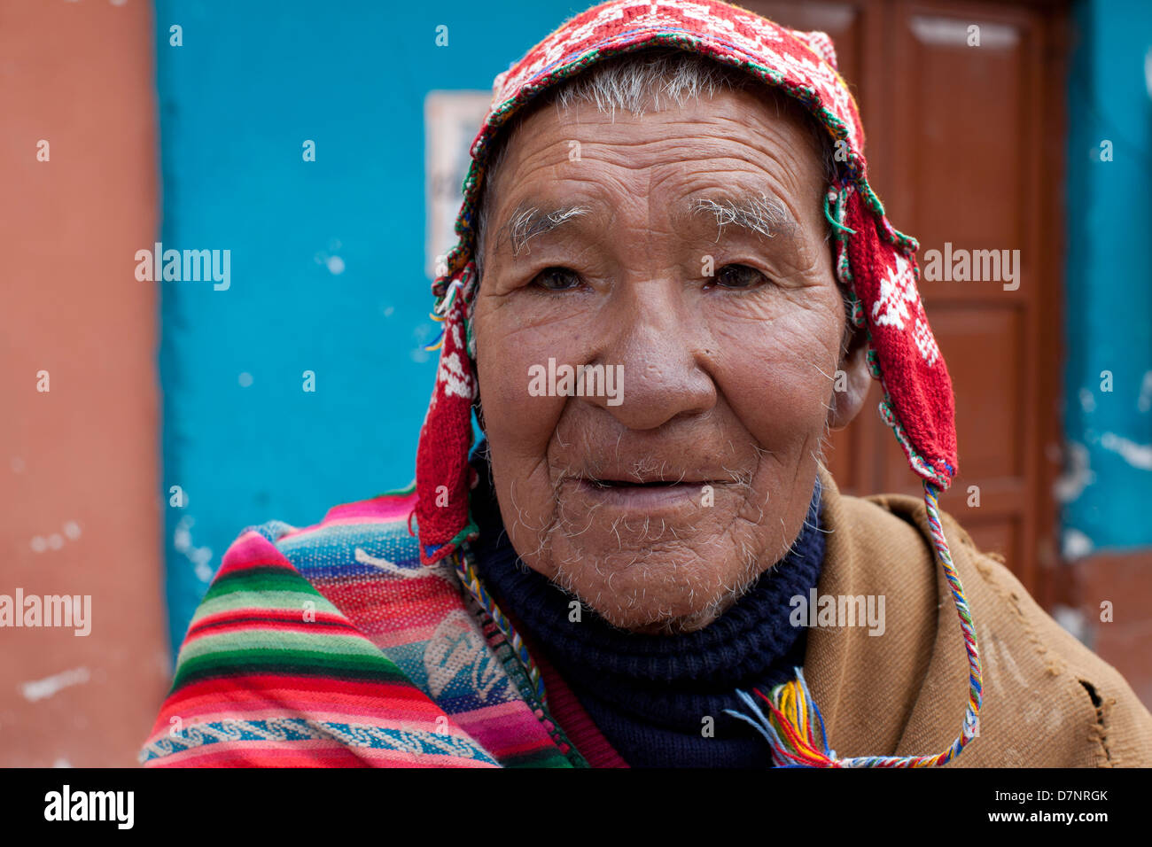 This Inca sculpture shows a face very different from the Inca natives ...