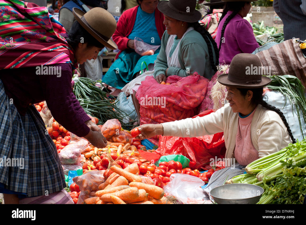 Pisac quechua hi-res stock photography and images - Alamy