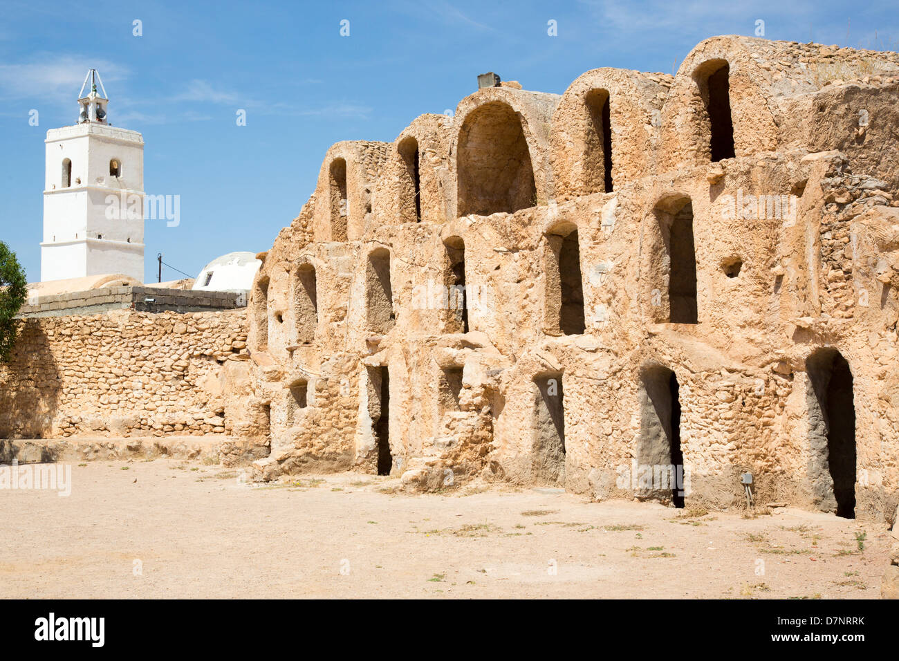 Ksar tunisia hi-res stock photography and images - Alamy