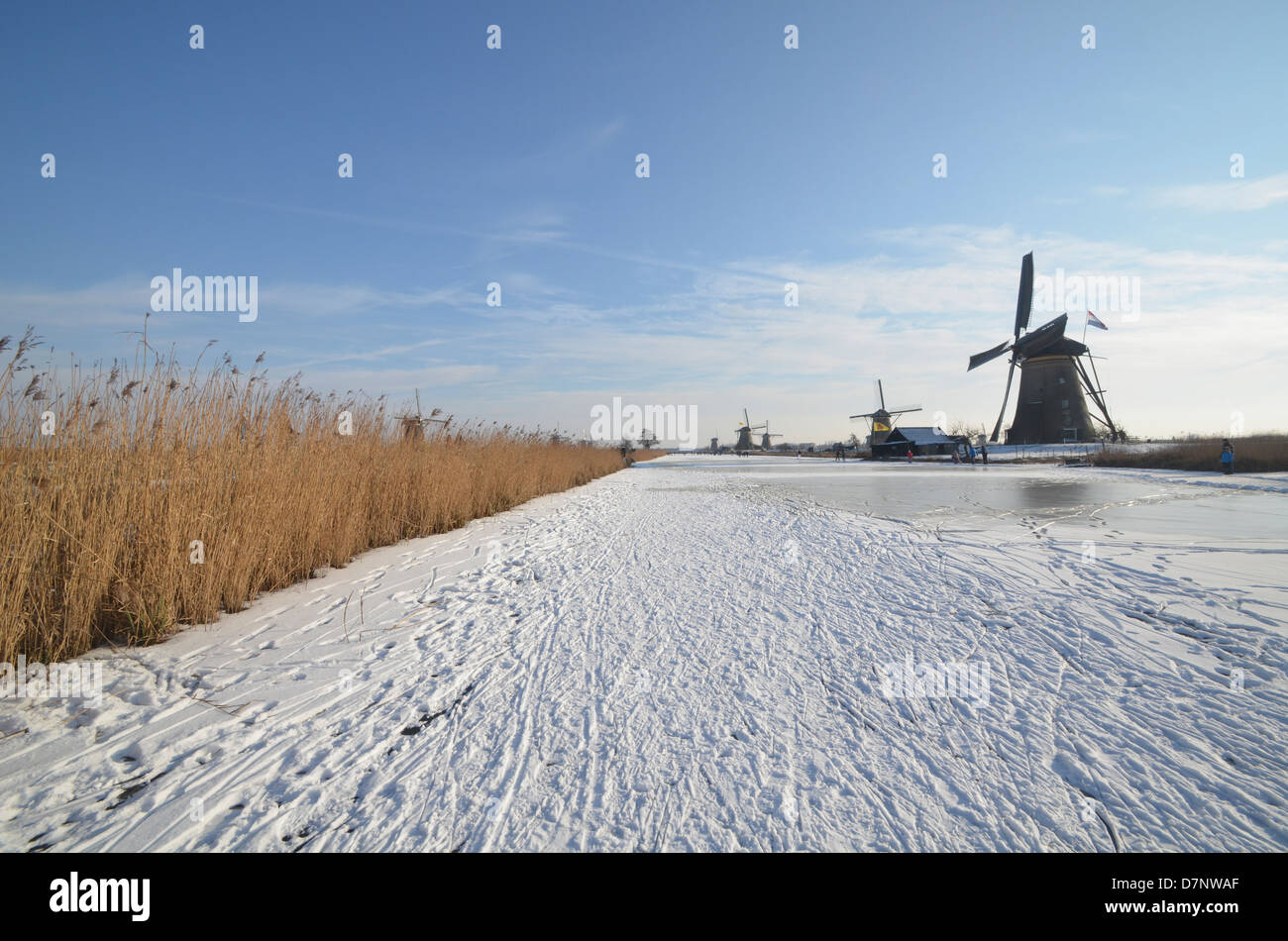Kinderdijk in the winter Stock Photo - Alamy