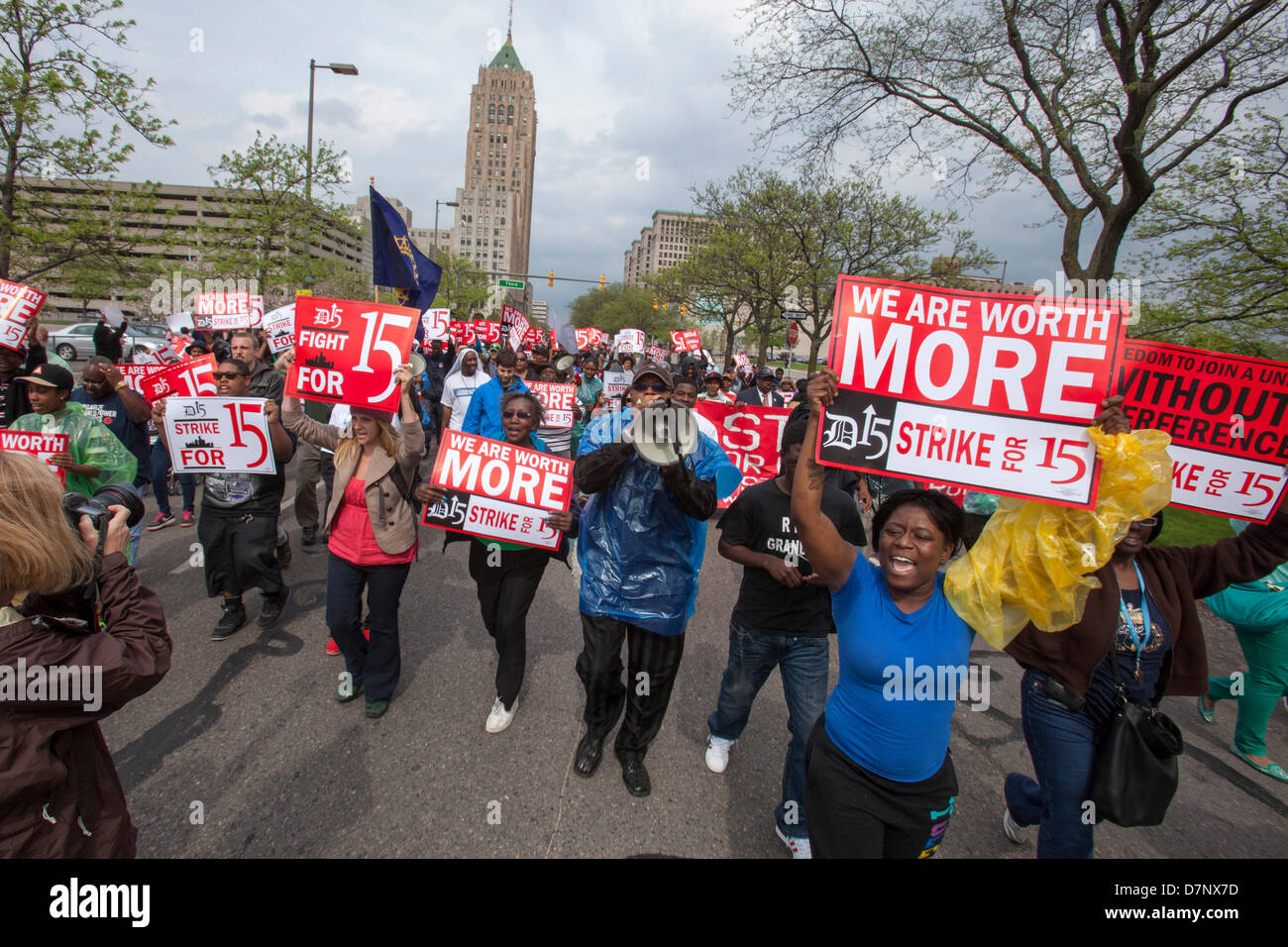 Detroit, Michigan USA. Hundreds rallied near a McDonald's restaurant in ...