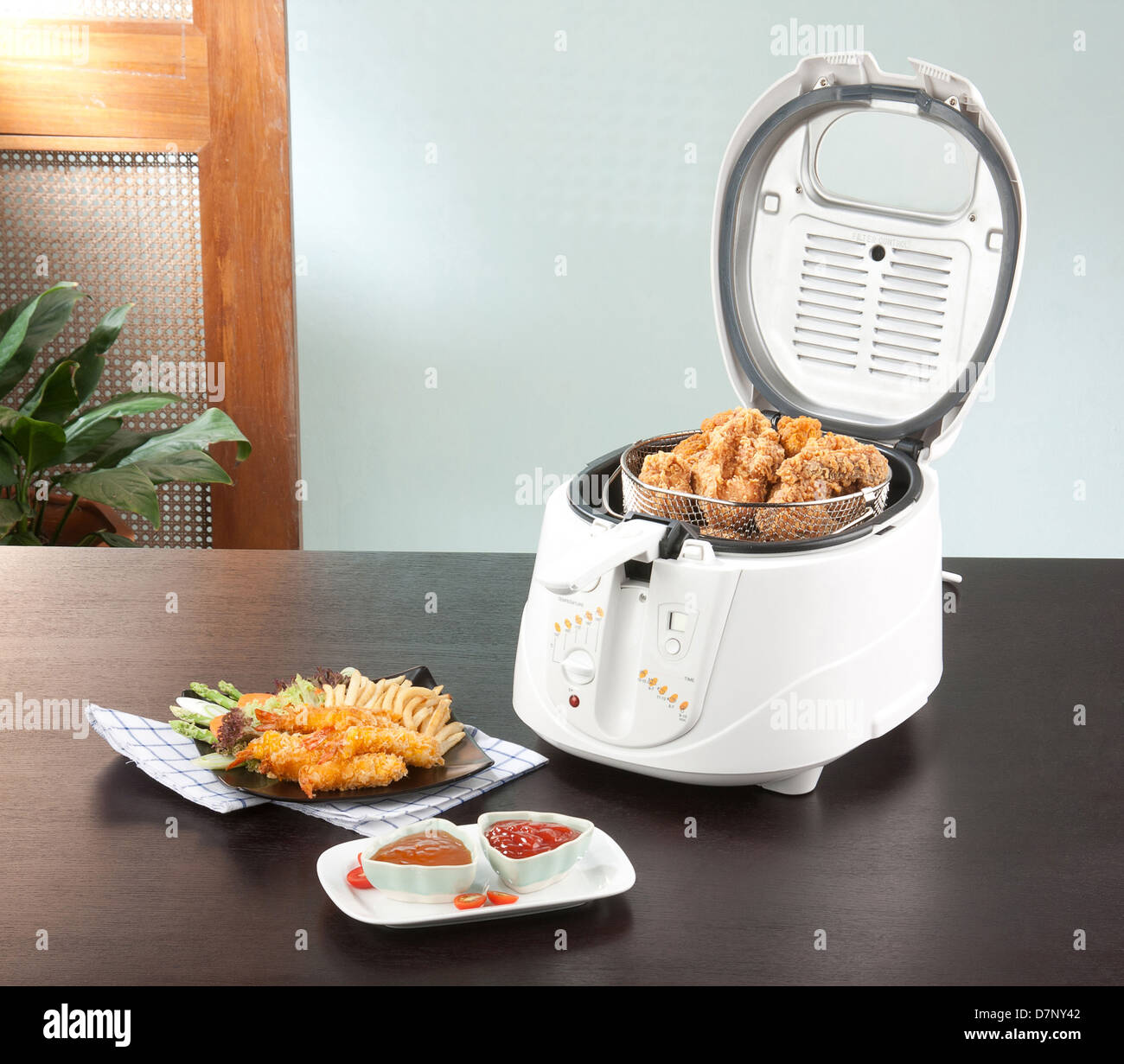 Let's do your chicken fried by using deep fryer machine comfortable and ...