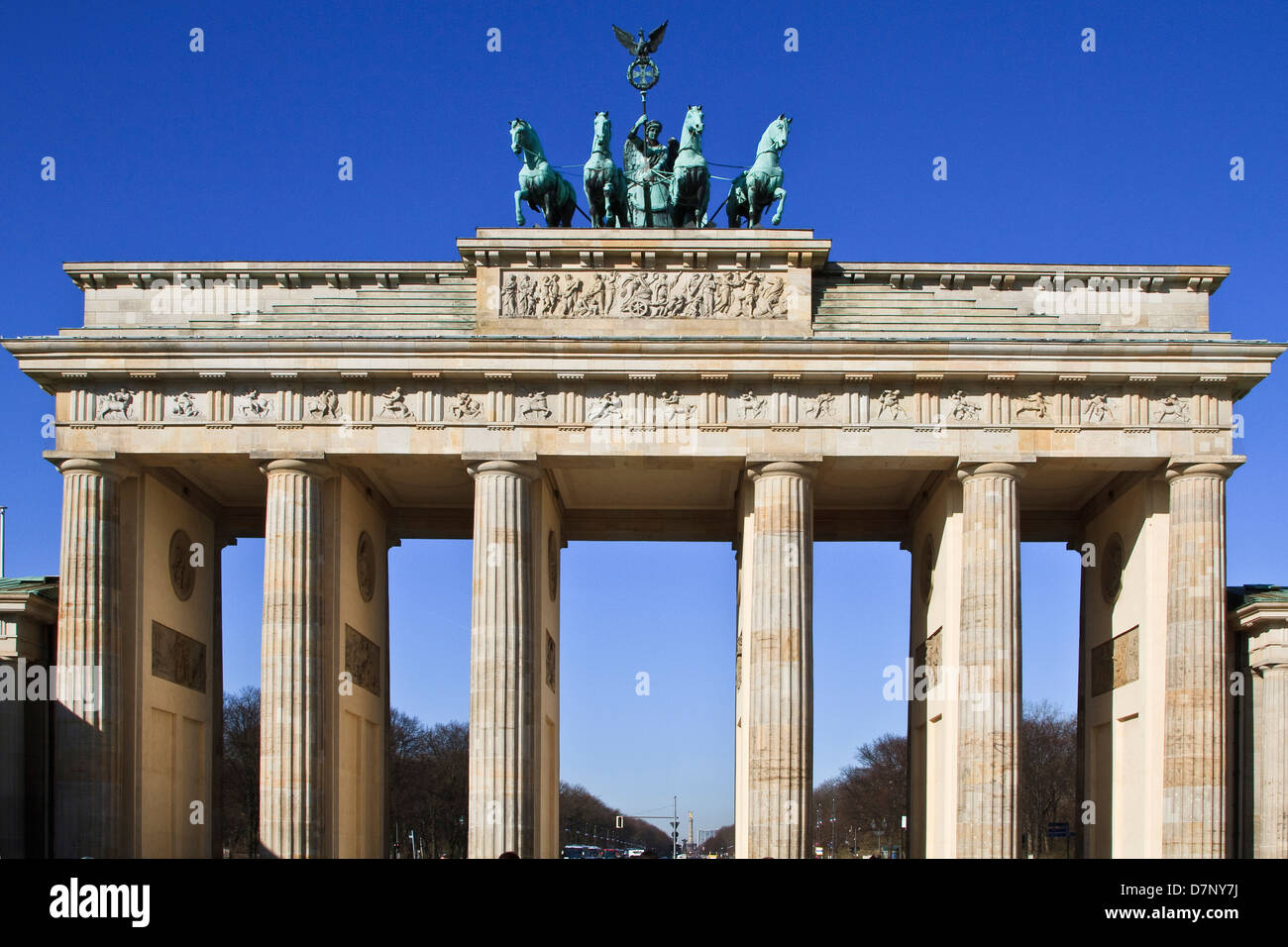 Napoleon gate hi-res stock photography and images - Alamy