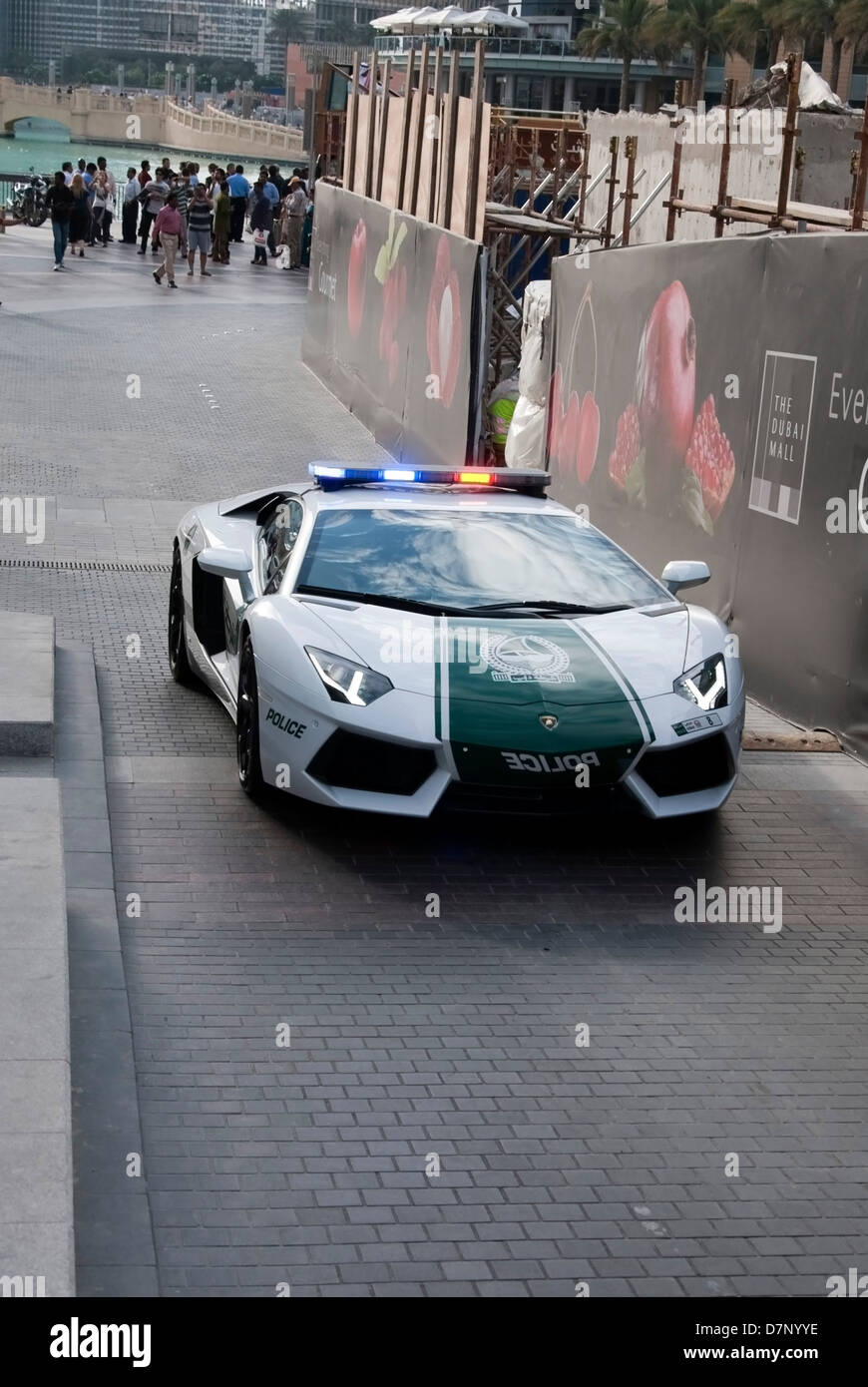 White 2013 Lamborghini Aventador LP700-4 Stock Photo - Alamy