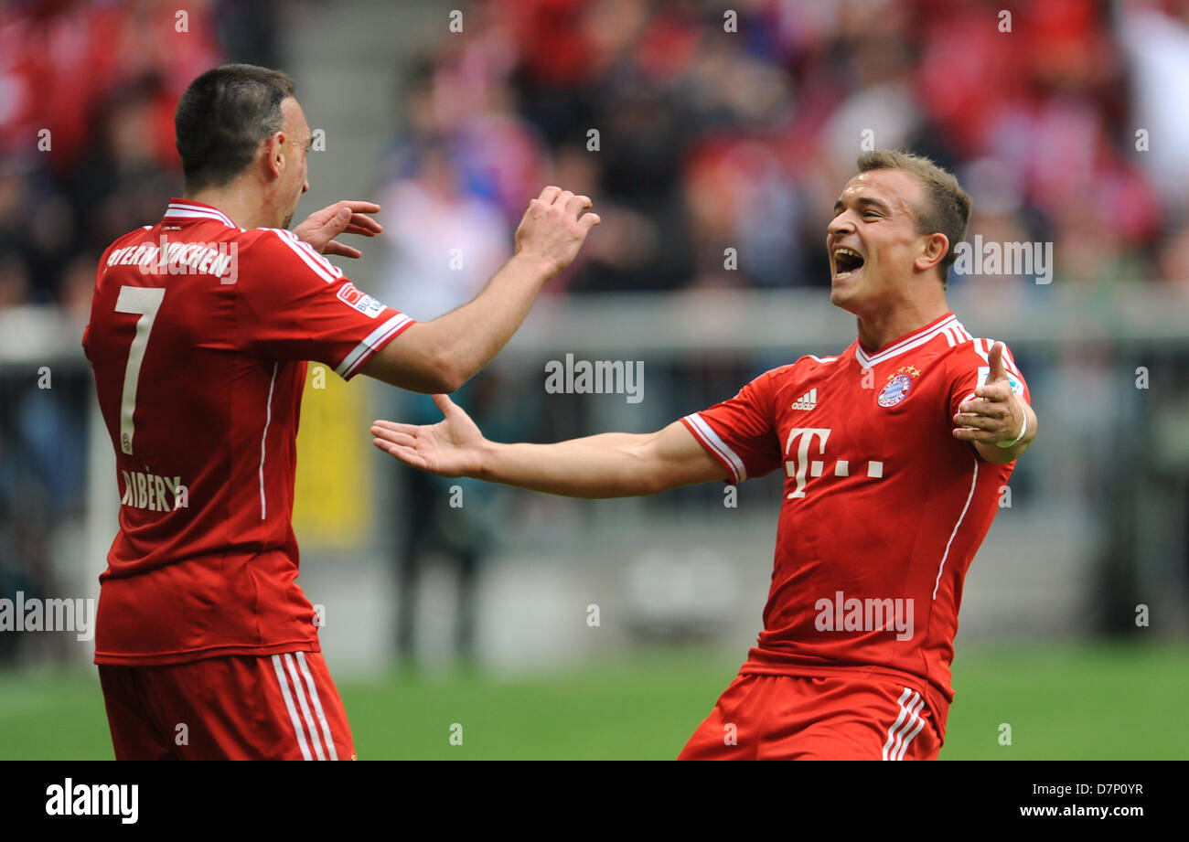 Football stadium from inside goal hi-res stock photography and images ...