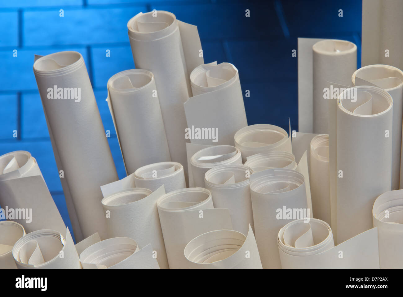 Wrapping paper roll hi-res stock photography and images - Alamy