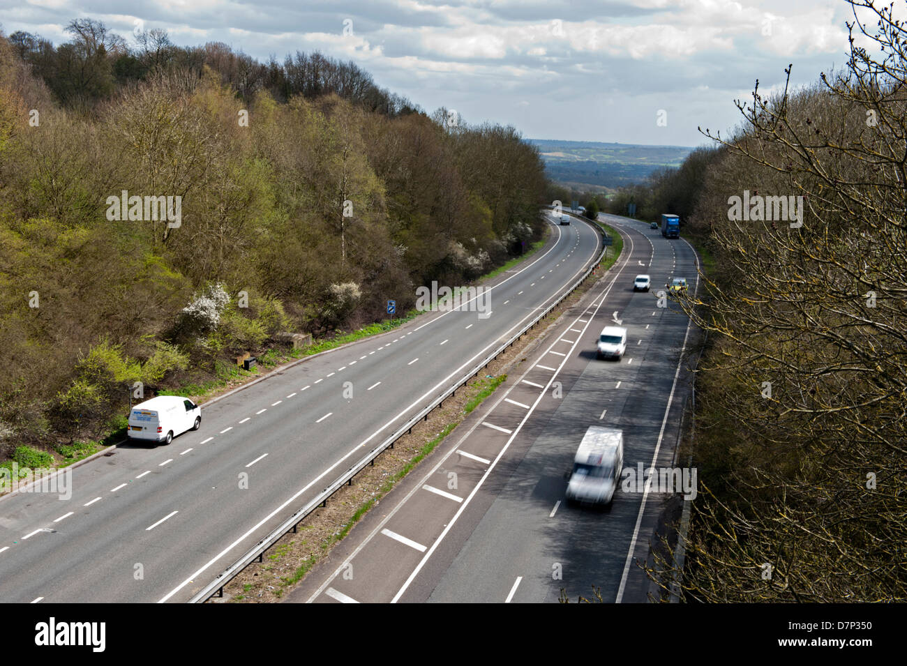 Dual carriageway hi-res stock photography and images - Alamy