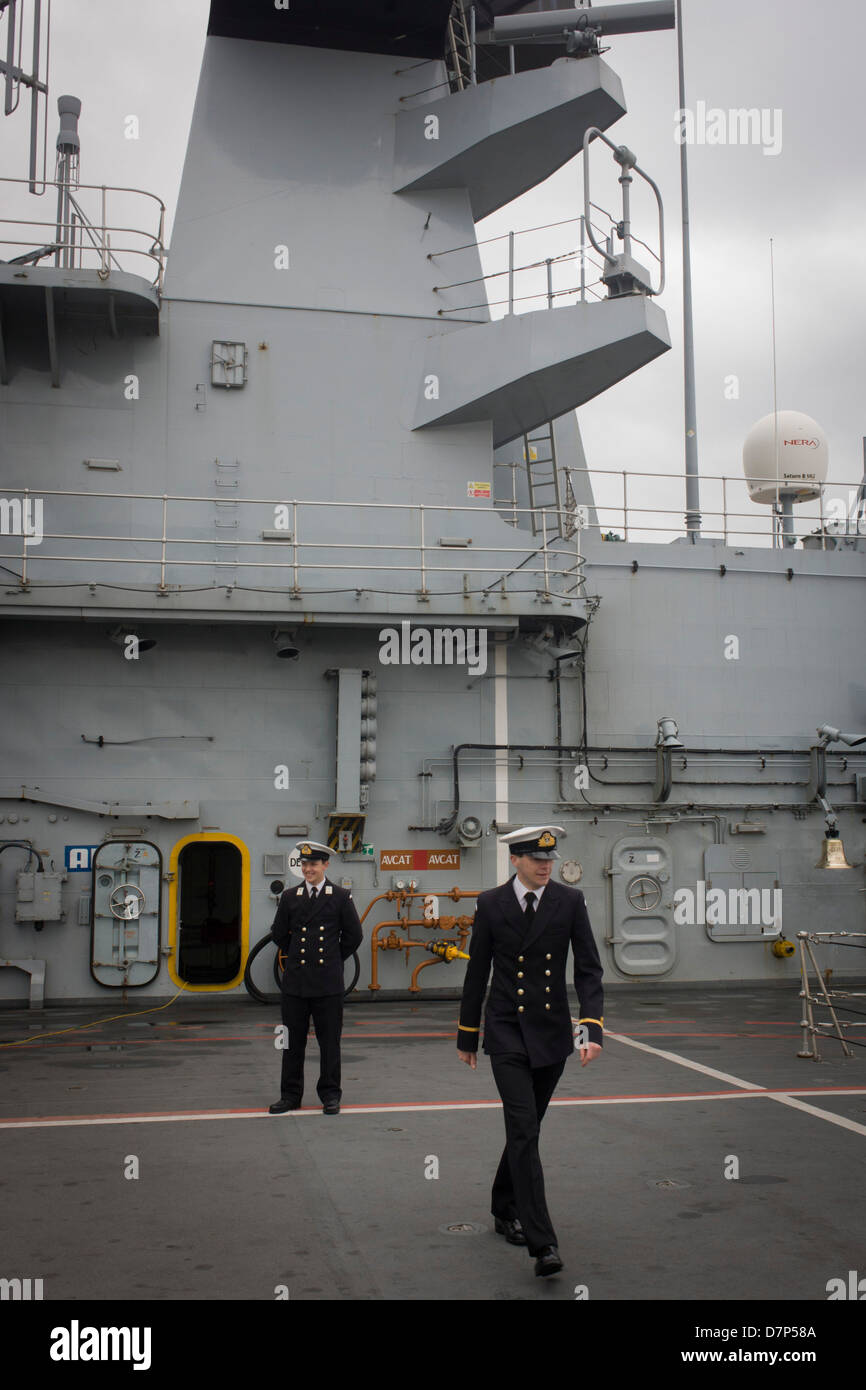 Officers on ship hi-res stock photography and images - Alamy