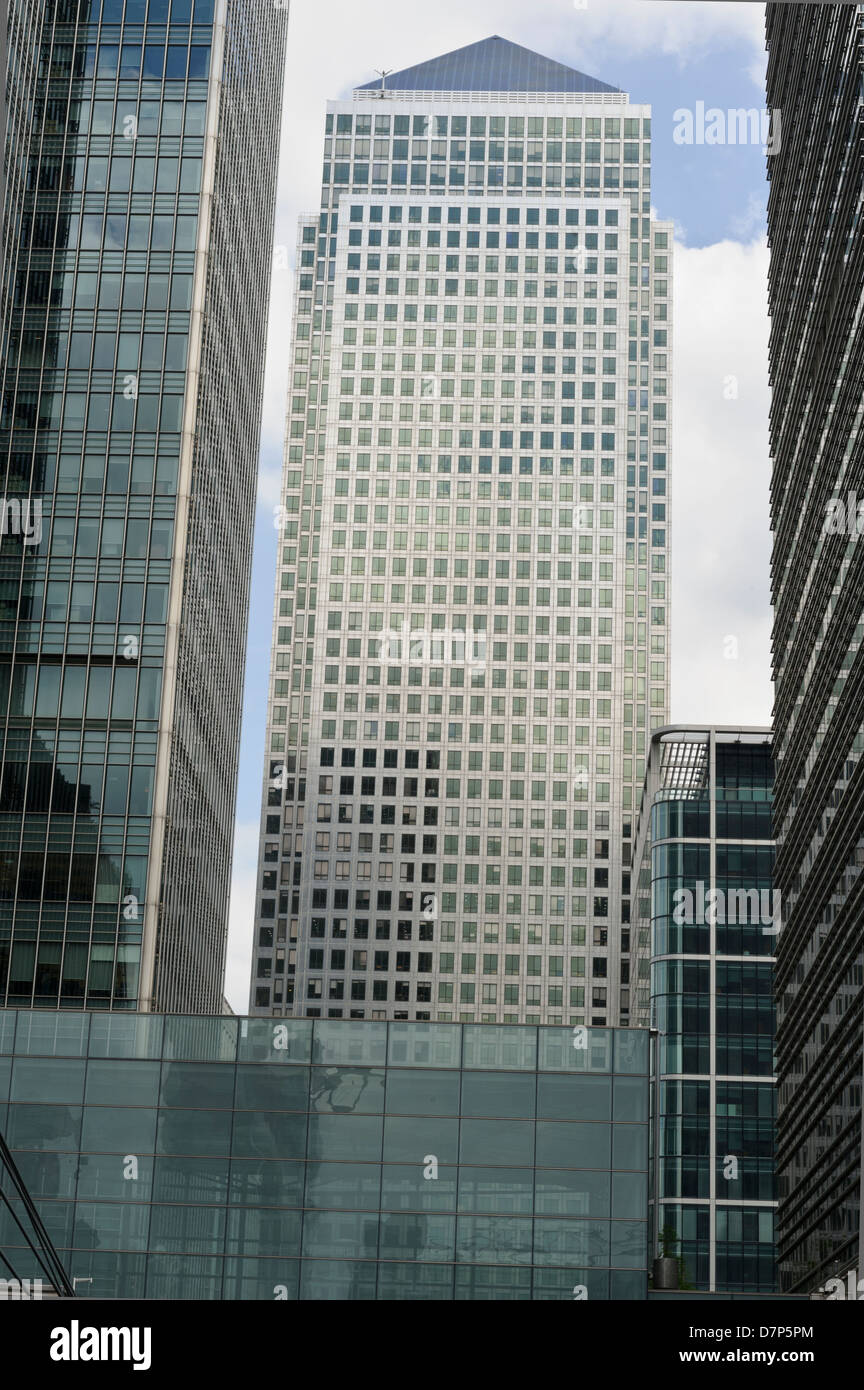 One Canada Square building, Canary Wharf, London, England, United ...