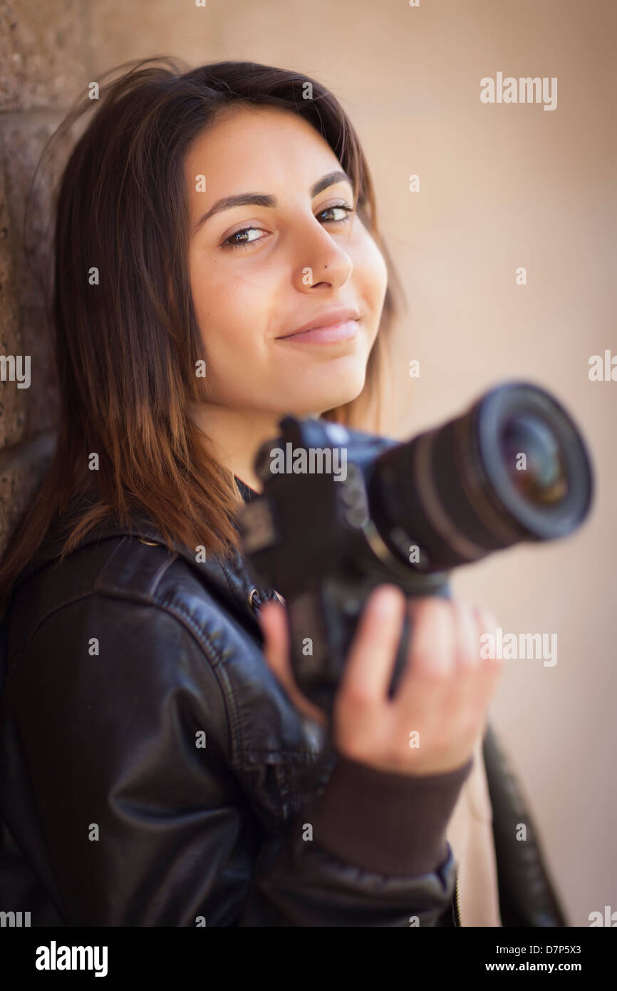Adult female photographer hi-res stock photography and images - Alamy