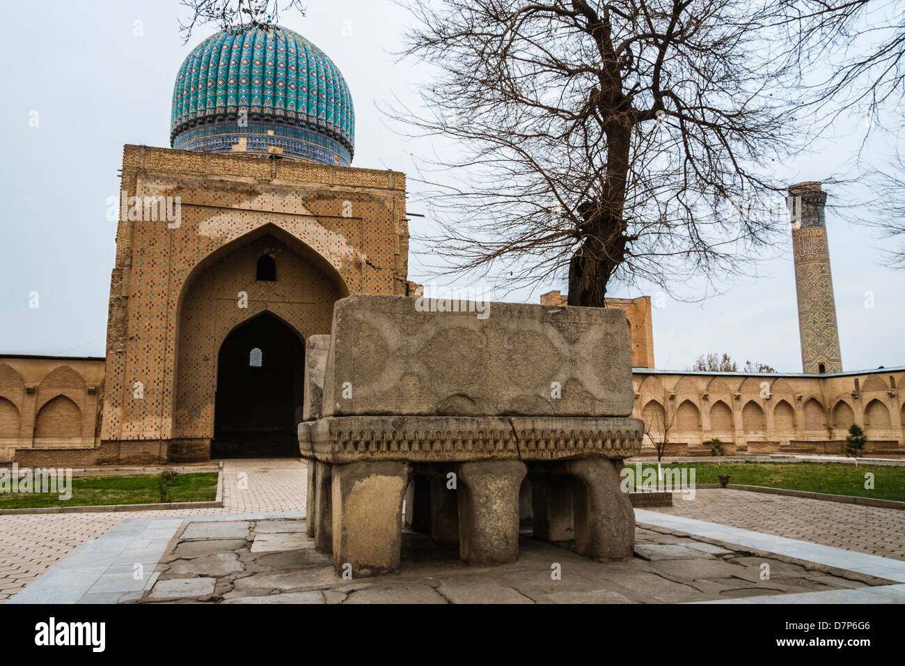 Bibi Khanum Mosque with huge marble Koran stand on foreground ...