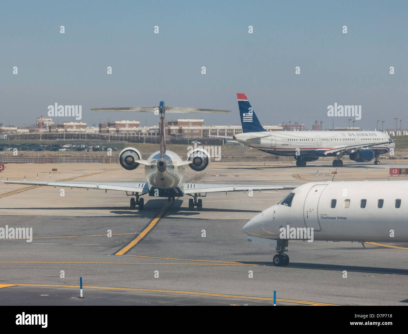 Lga laguardia airport hi-res stock photography and images - Alamy