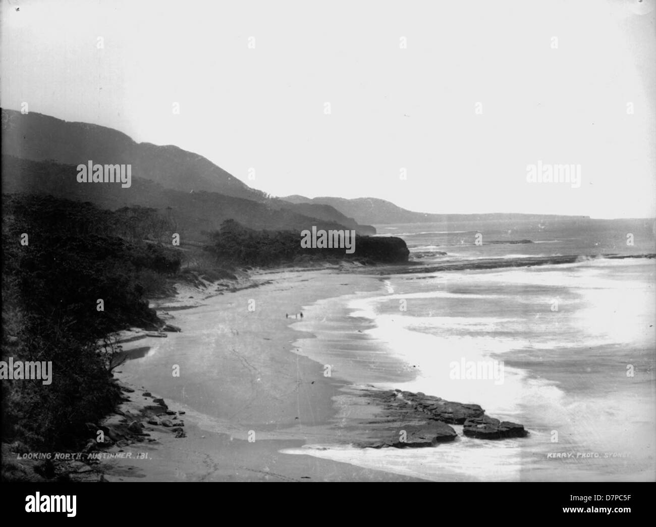 Looking north, Austinmer Stock Photo - Alamy