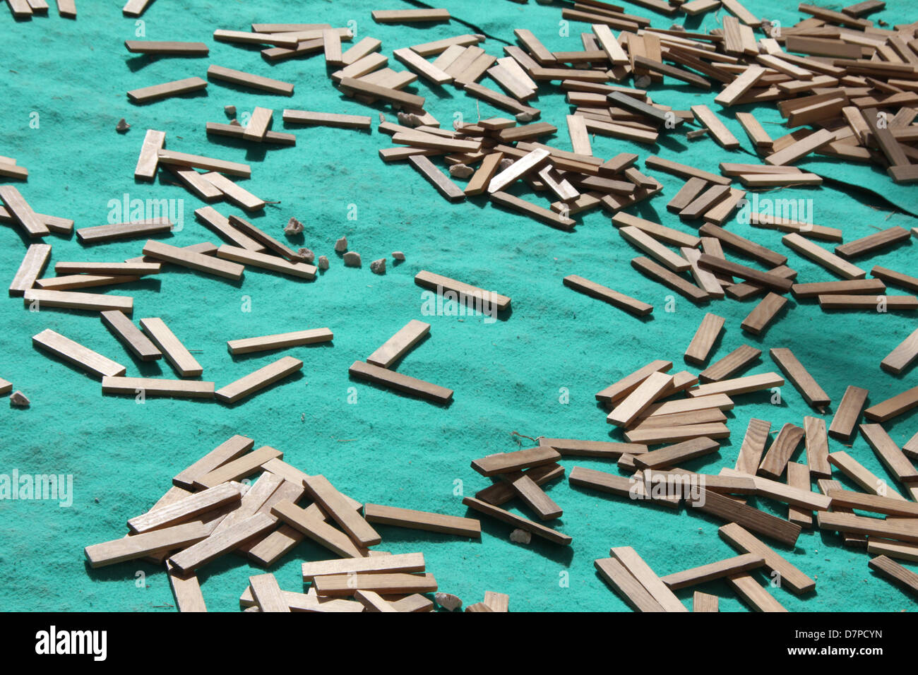 Childrens outside school building hi-res stock photography and images ...