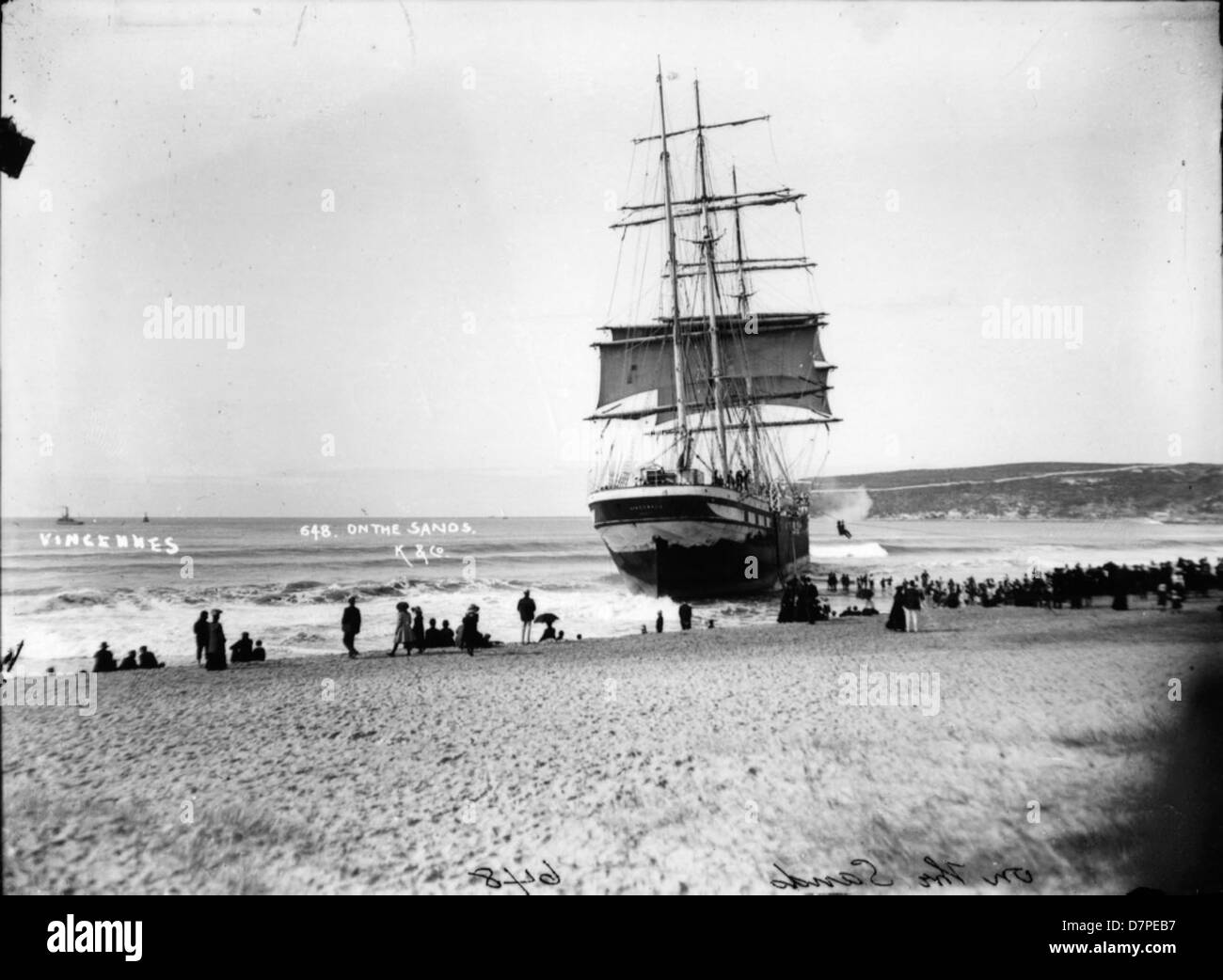 Square rigged naval ship hi-res stock photography and images - Alamy