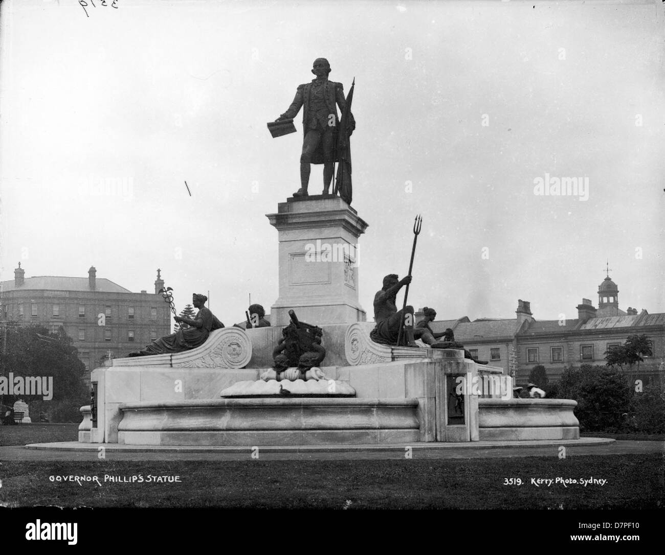 Governor Phillip's Statue in Sydney, located at the Powerhouse Museum ...