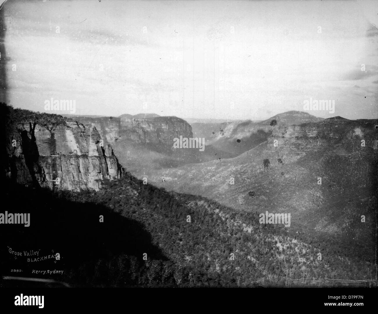 This scenic image captures the stunning view of Grose Valley in the ...