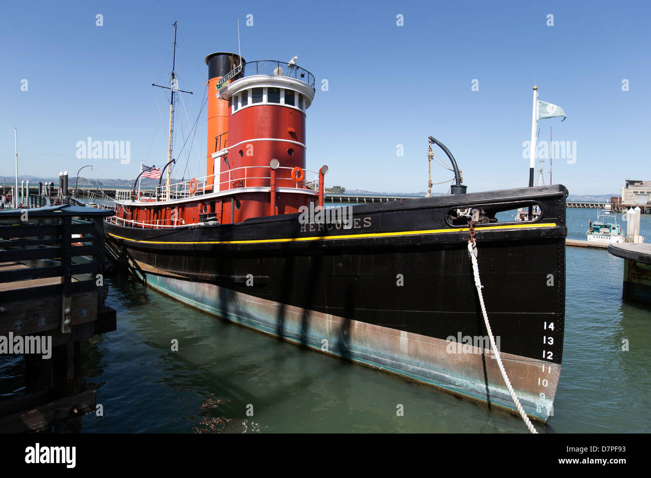Tug boat hercules san francisco hi-res stock photography and images - Alamy
